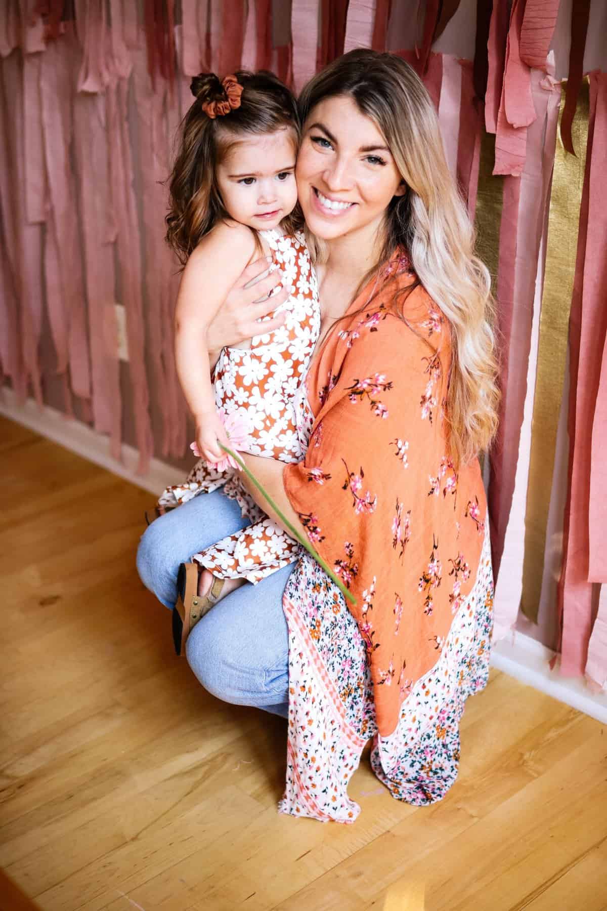 How To Plan An Adorable Flower Power Birthday Party For Baby Girl ...