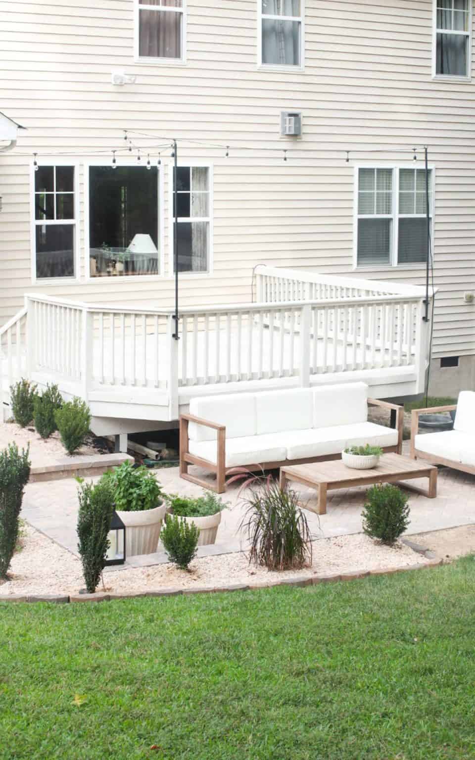 How To Create a European-Inspired Patio Retreat - Cassie Jean