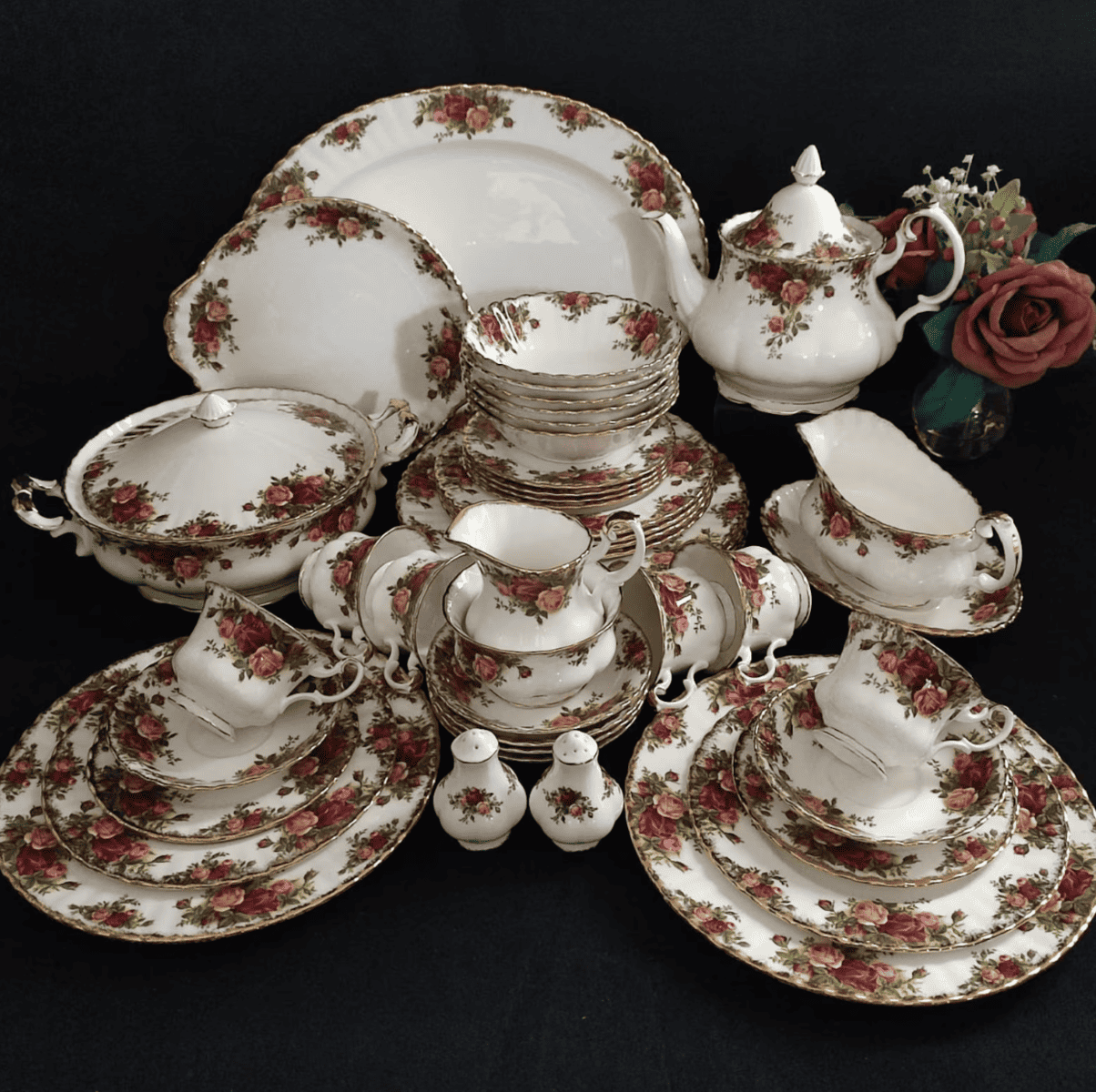 Top Tips to Find Vintage China at The Thrift Store - Cassie Jean